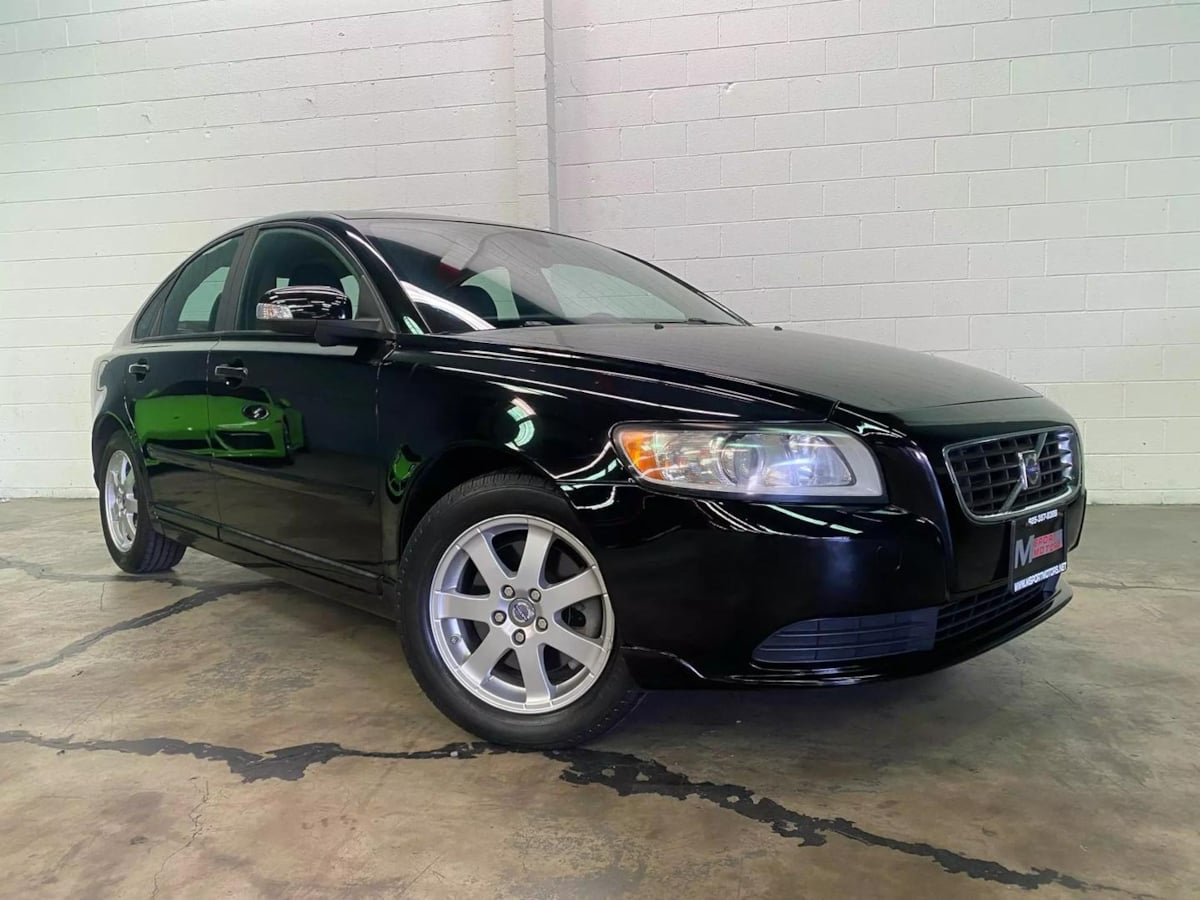 Sold 2009 Volvo S40 2.4L in Walnut Creek