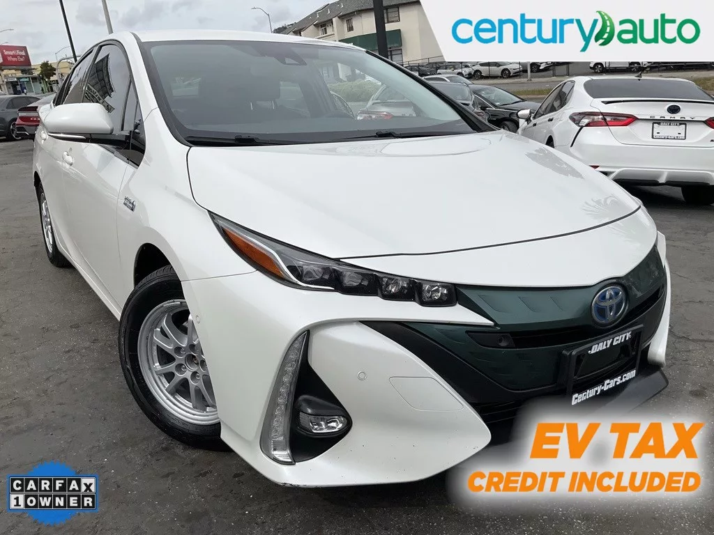 Sold 2017 Toyota Prius Prime Advanced in Daly City