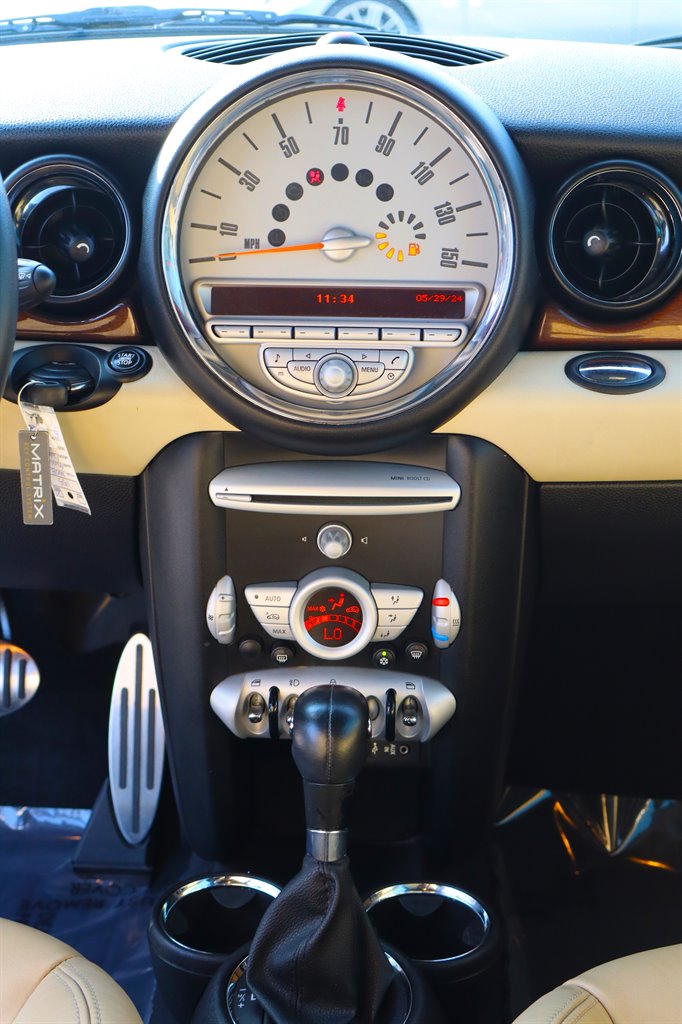 Sold 2008 MINI Cooper Clubman S in Loganville