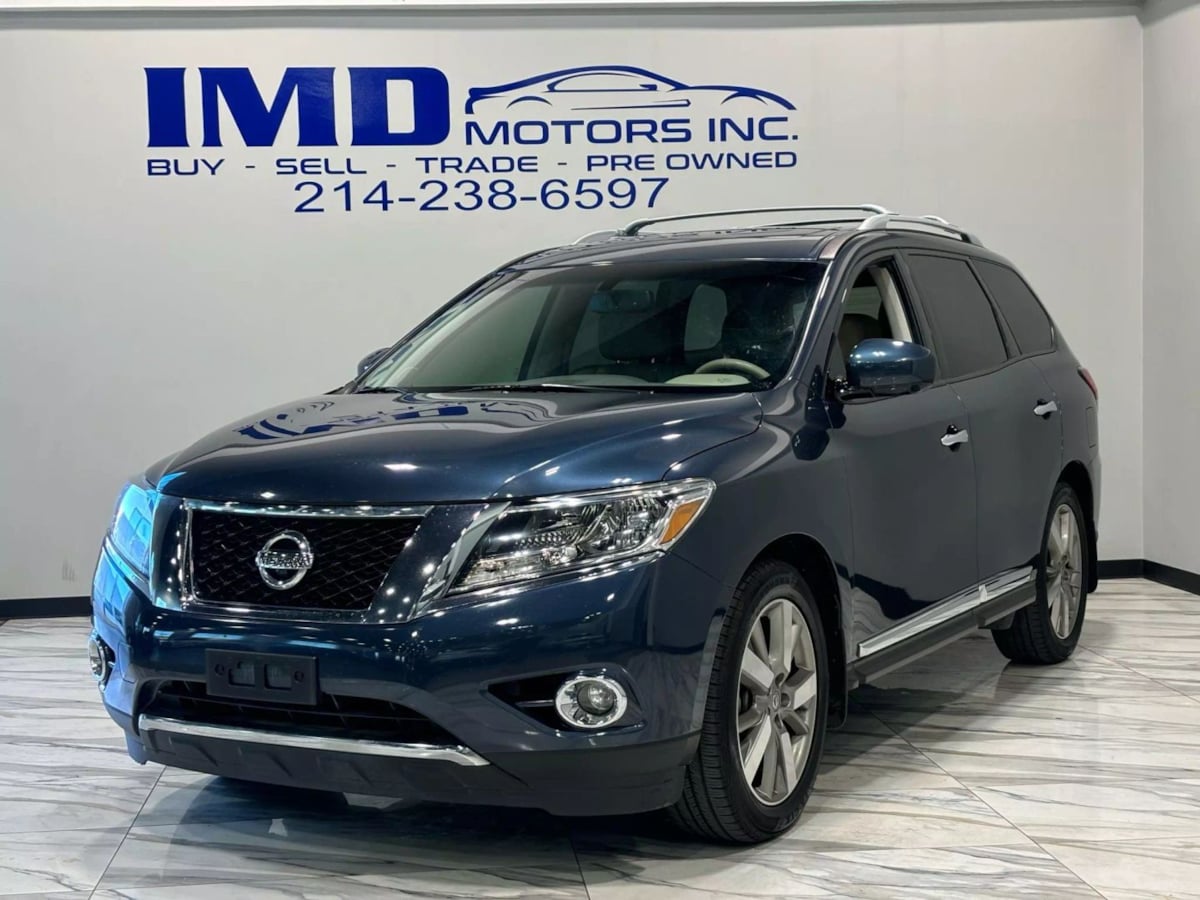 Sold 2015 Nissan Pathfinder Platinum in Dallas