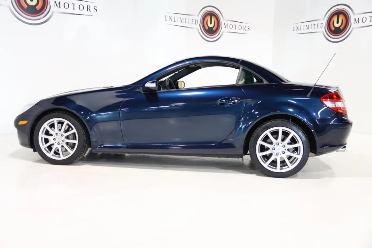 Sold 2005 Mercedes-Benz SLK350 in Fishers
