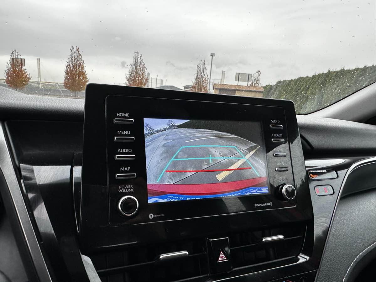 Used 2022 Toyota Camry SE in Sunnyside