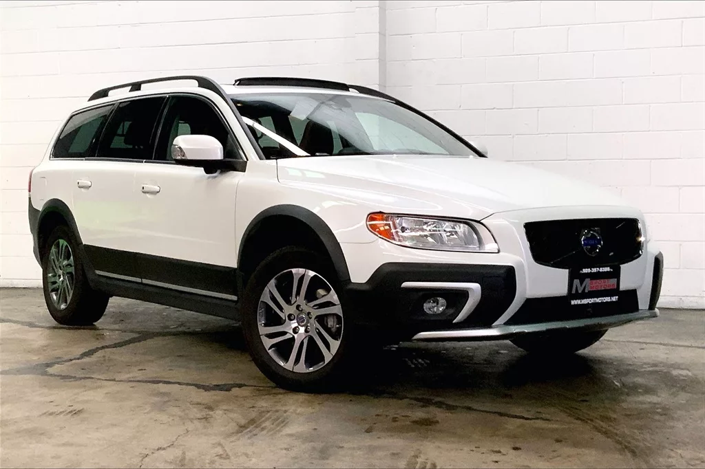 Sold 2015 Volvo XC70 3.2 Premier in Walnut Creek