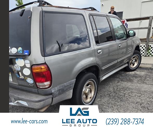 Sold 2001 Ford Explorer XLT in Fort Myers