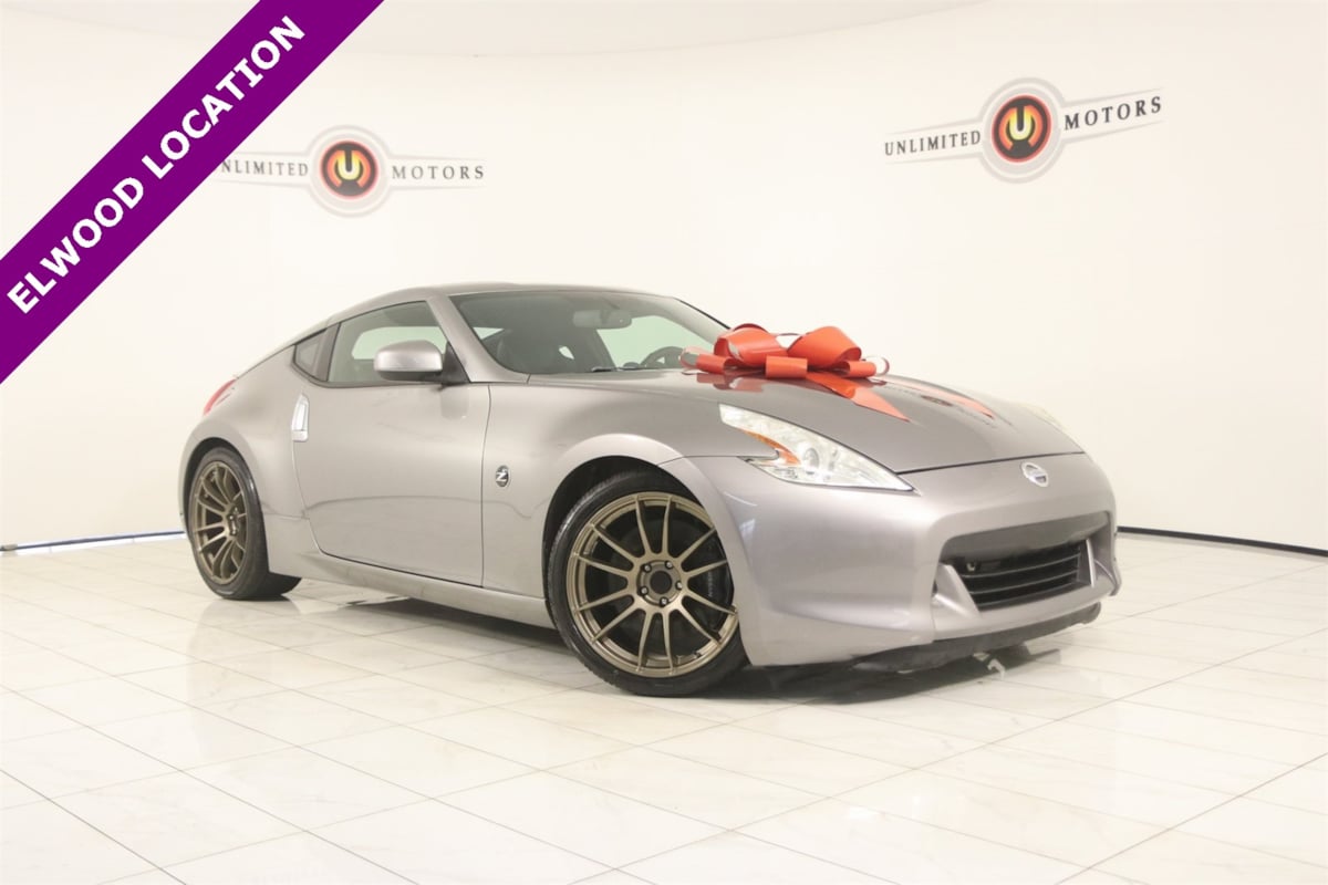 Sold 2009 Nissan 370Z Touring in Elwood